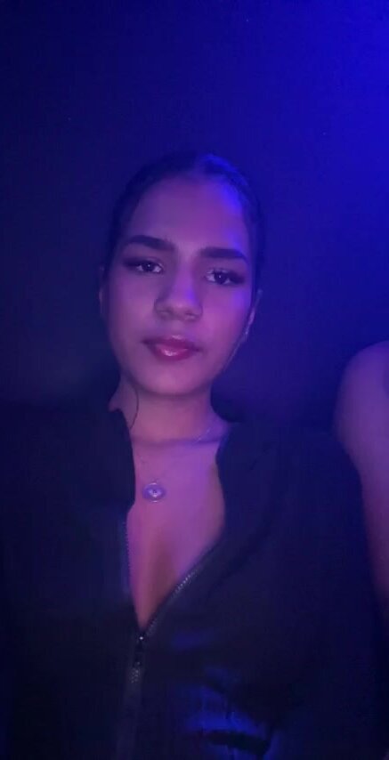 Kendallmyer Webcam Video 270524 4 My Wife Masturbates With Me When We